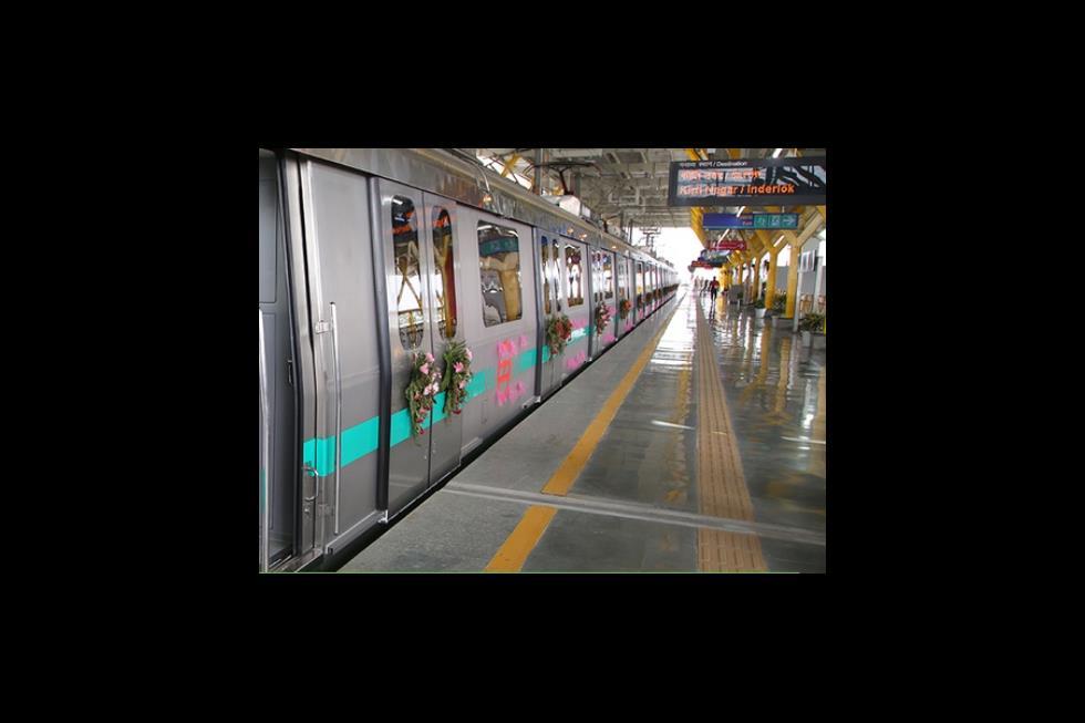 Delhi Metro Green Line extended | News | Railway Gazette International